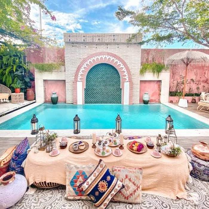 Instagramable Picnic And Dining Experience at Este Leisure Bali - Klook ...