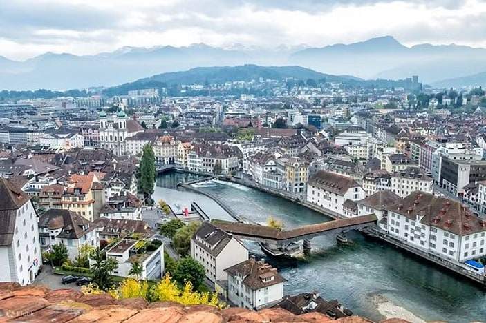 Lawatan Jalan Kaki Persendirian di Bandar Luzern dengan Pelayaran Tasik ...