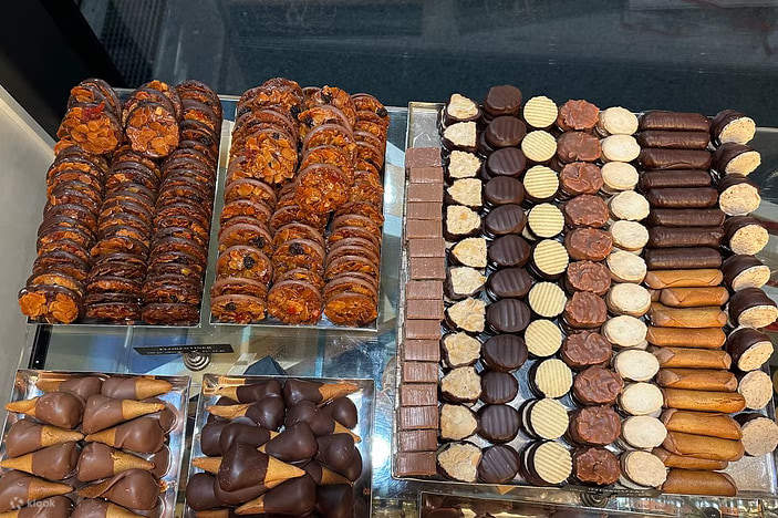 Tour Riêng Thử Phô Mai, Sôcôla và Bánh Ngọt Địa Phương ở Basel - Klook Việt Nam