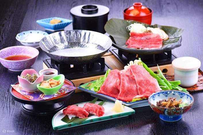 Shirakawago and Hida Takayama One Day Bus Tour with Hida Beef Meal from ...