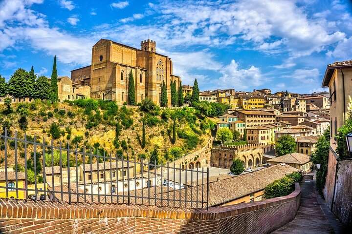 Tour đi bộ Siena với Nếm thử và Câu chuyện - Klook Việt Nam