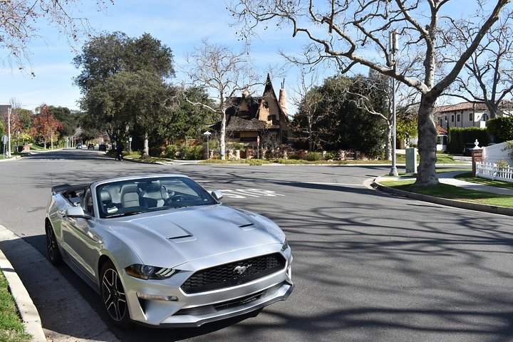 VIP Mustang Celebrity city Tour in Los Angeles - Klook Estados Unidos