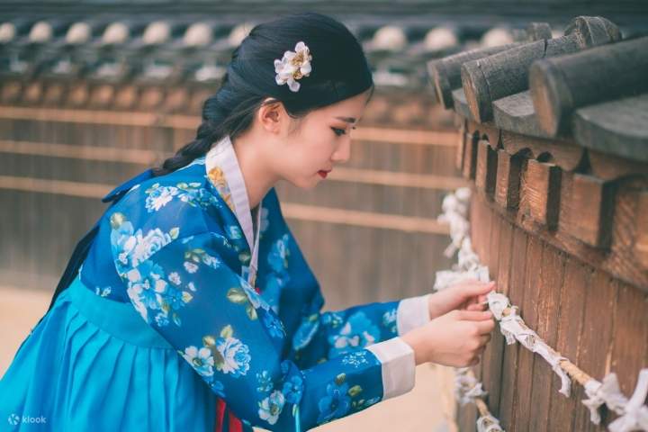 Suwon Historical Autumn Romantic Day Tour - Klook Singapore