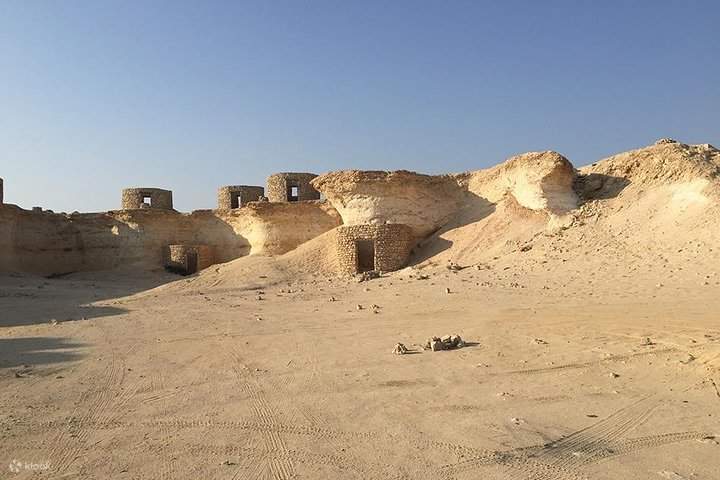Doha West Qatar Richard Serra Sculpture, Mushroom Rock, Zekreet Tour ...