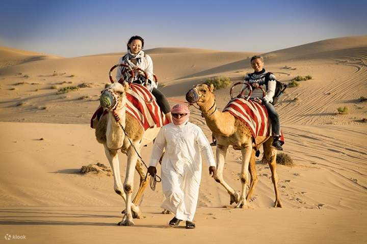 Dubai Extreme Desert Safari, Camel Ride, Live Shows & Dinner w/ BBQ ...