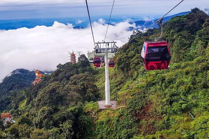 Genting Day Tour with Batu Caves, Berjaya Hill & Durian Tasting - Klook