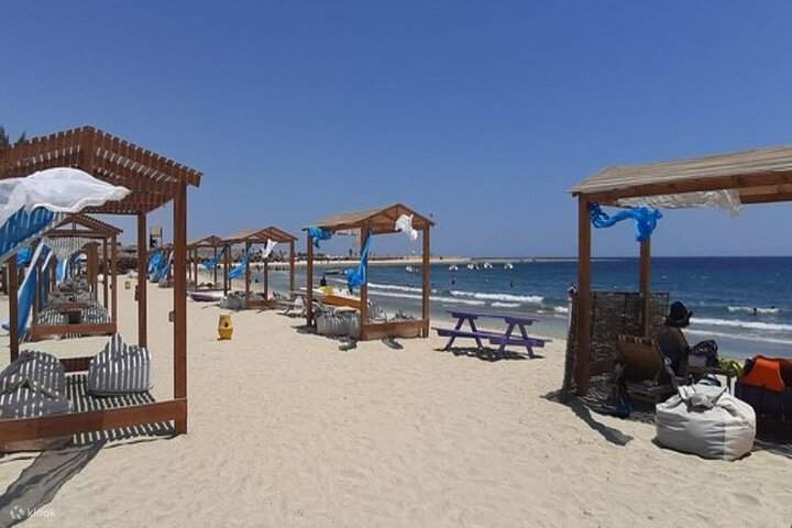 Abu Dabbab Beach Snorkeling with Turtles - Klook Australia