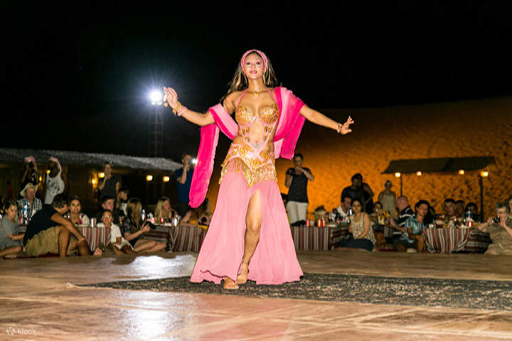 Dubai Extreme Desert Safari, Camel Ride, Live Shows & Dinner w/ BBQ ...