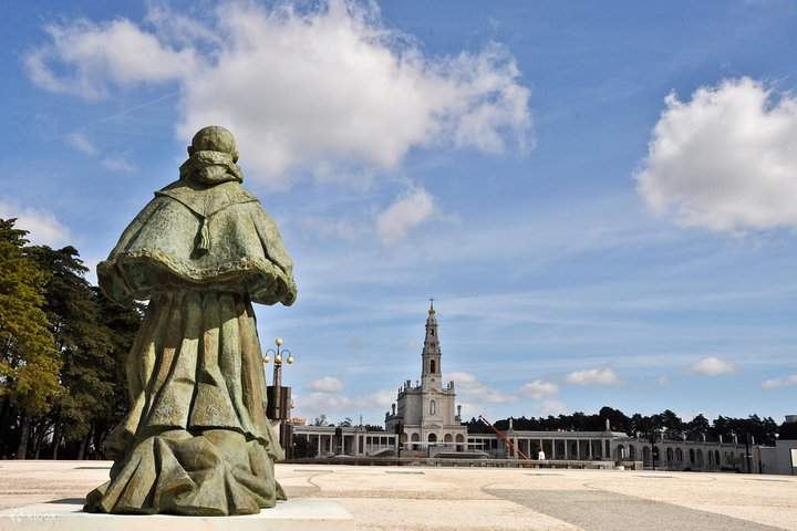 Fatima Sanctuary and Aljustrel Small Group Half Day Tour from Lisbon ...