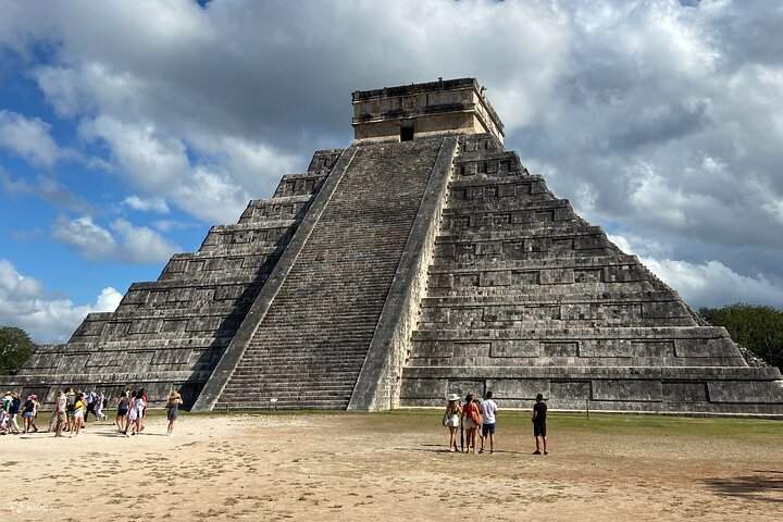 Chichen Itza, Izamal & Cenote with lunch - Klook, Vereinigte Staaten