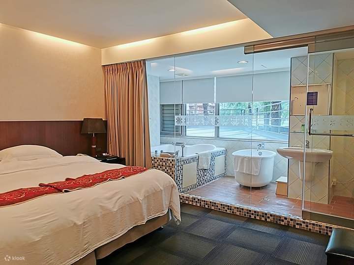 Yilan: Hotel Zhongguan Jiaoxi - Hot Spring Water World SPA y vale para ...