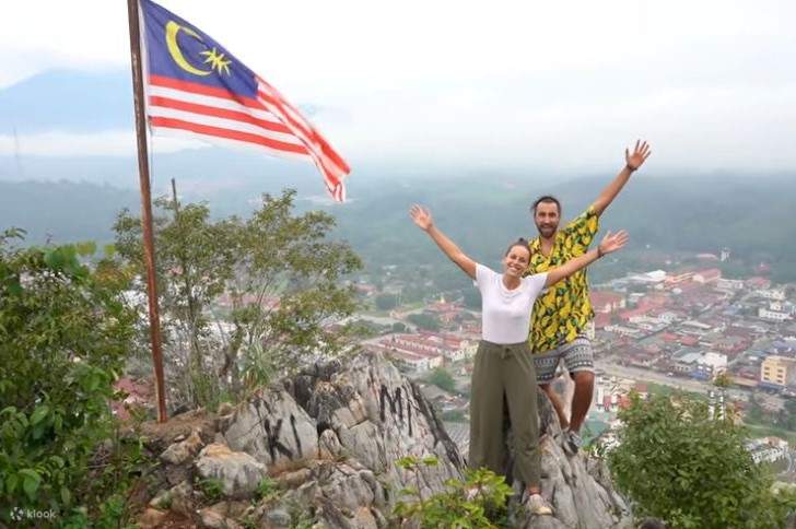 Hiking and Caving Experience in Gua Musang - Klook Singapore