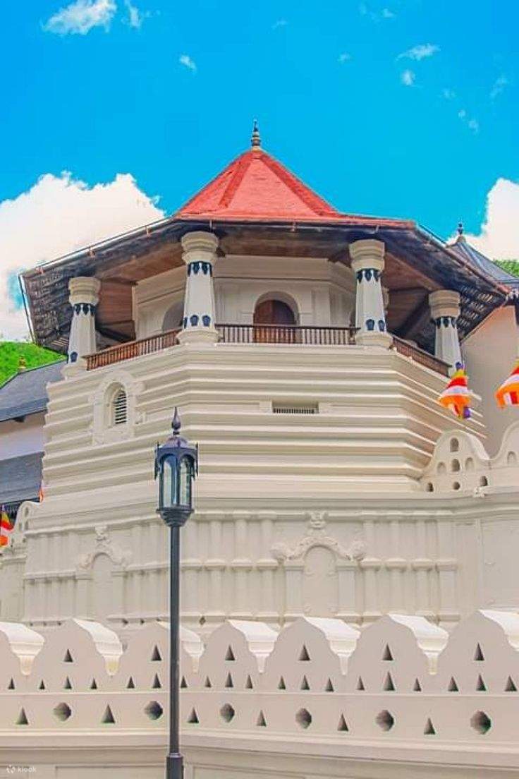 Kandy City Tour by Tuk Tuk or Private Car (customizable) - Klook India
