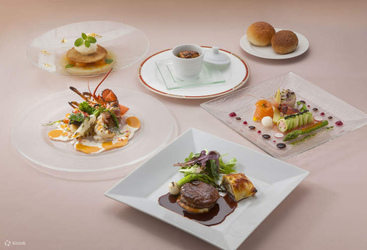 The Cruise Club Tokyo - Tokyo Bay Night Cruise Deluxe Dinner in Tokyo ...
