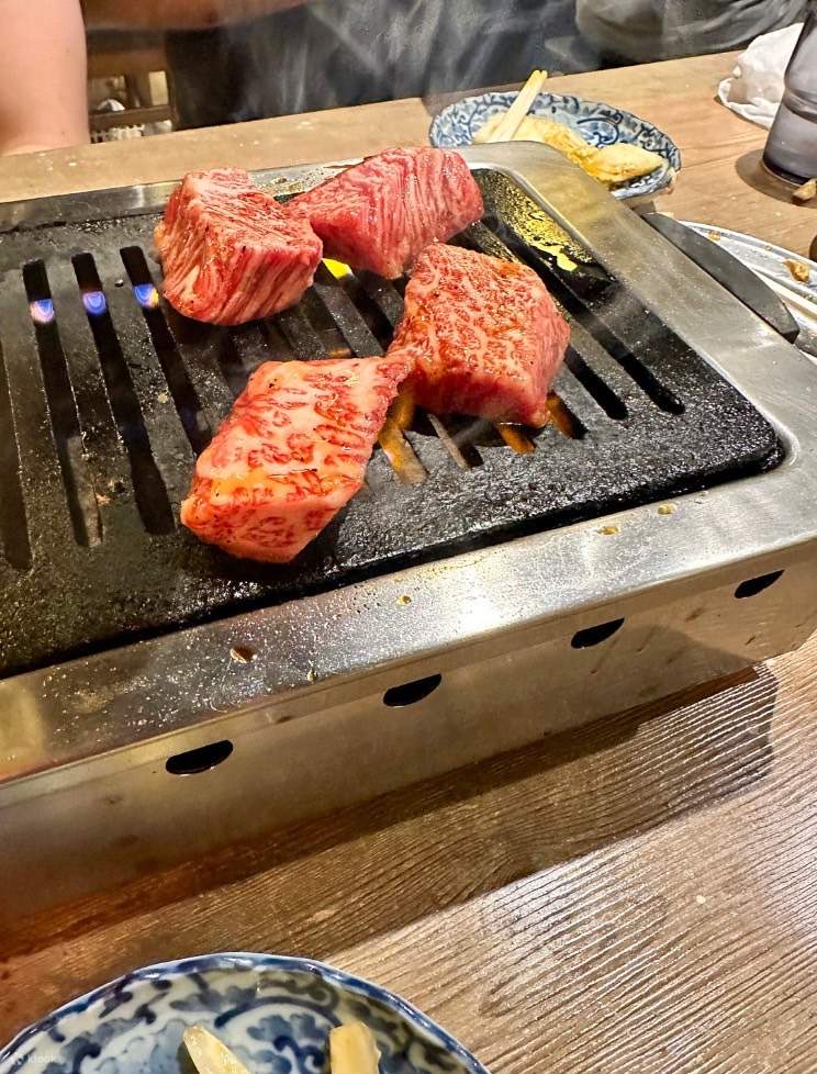 Wagyu Yakiniku And Sushi Tasting Experience in Shinjuku - Klook