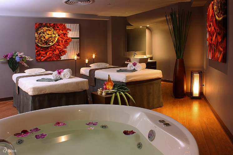 Let's Relax Spa Treatment at Mandarin Hotel in Bangkok - Klook