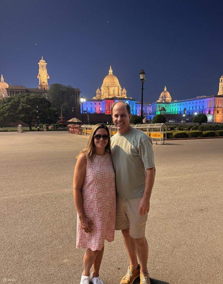 Delhi Night Tour: India Gate, Birla Mandir, CP & Bangla Sahib - Klook ...