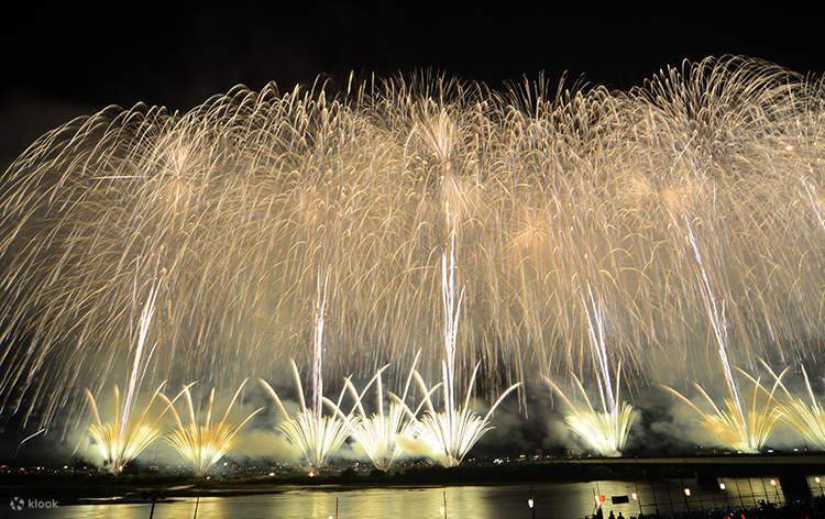 Nagaoka Fireworks Festival Bus Tour from Tokyo with Reserved Seats - Klook
