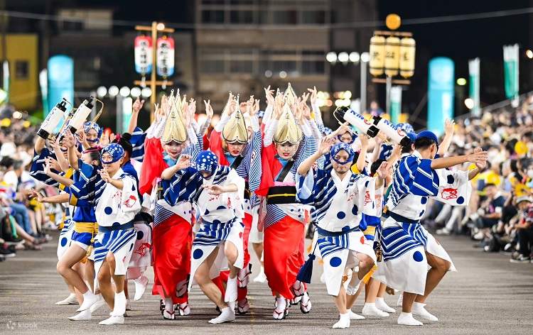 Tokushima's Awa Dance Festival Join In One Day Bus Tour from Osaka - Klook Australia