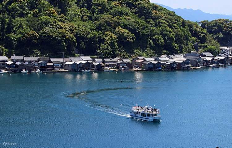 Amanohashidate Shrine, Motoise Kono Shrine, and Ine Bay Sightseeing ...