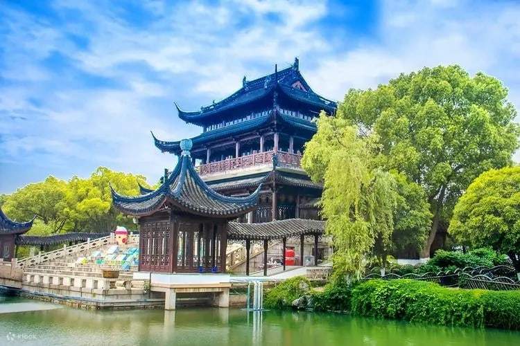 Private Day Tour of Suzhou Humble Administrator's Garden, Hanshan ...