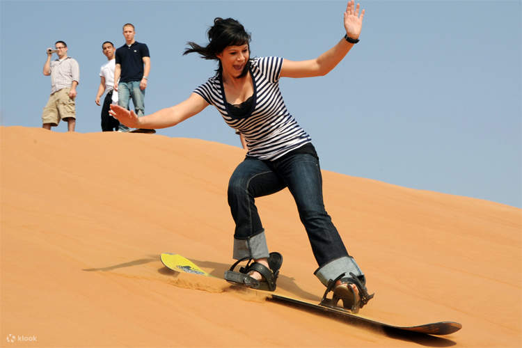 Experience the Thrill of Red Dunes Desert Safari in Lehbab Desert ...