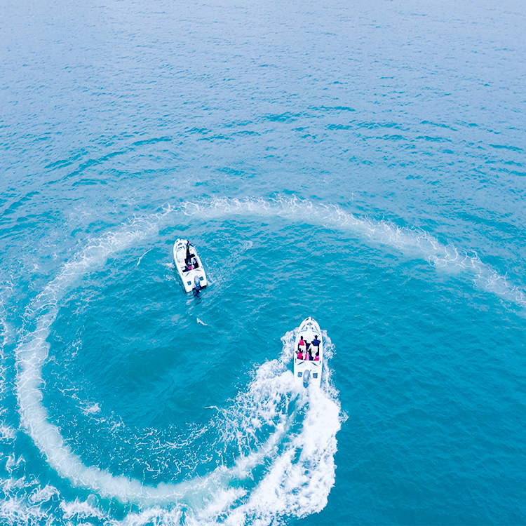 Pengalaman Menaiki Bot Jet di Pantai Gwangalli, Busan - Klook Amerika ...