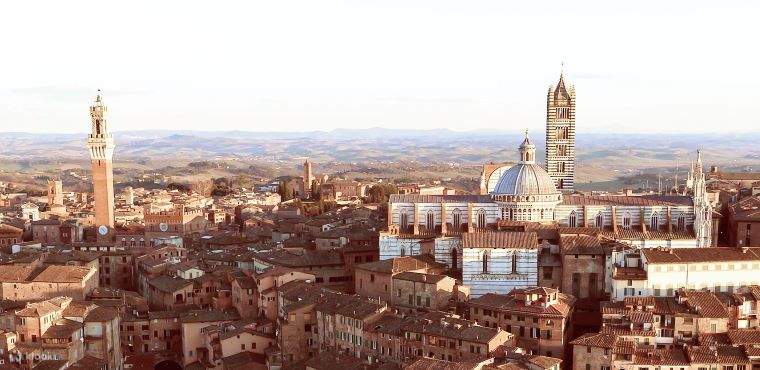 Siena Guided Walking Tour with Cathedral and Libreria Piccolomini Skip ...