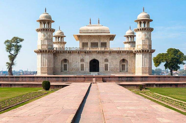 From Delhi: Taj Mahal and Agra Fort Tour Package With Options - Klook ...