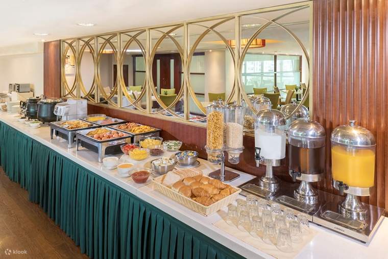 Breakfast Buffet with Reservation at Silka Far East Hotel in Tsuen Wan ...