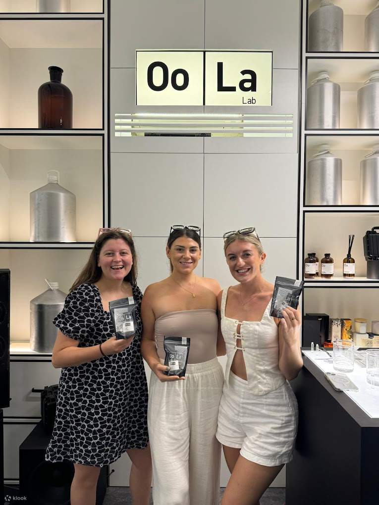 Perfume Workshop in Singapore by Oo La Lab - Klook