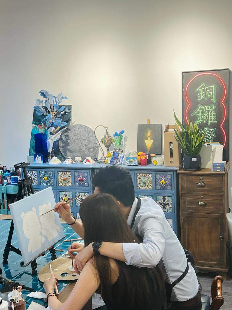 Aura Art | Art Jam | Workshop | Central - Klook United States