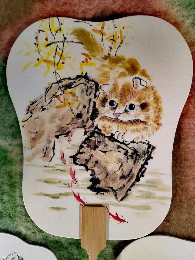 Experience the traditional culture of old Beijing and paint fans next ...