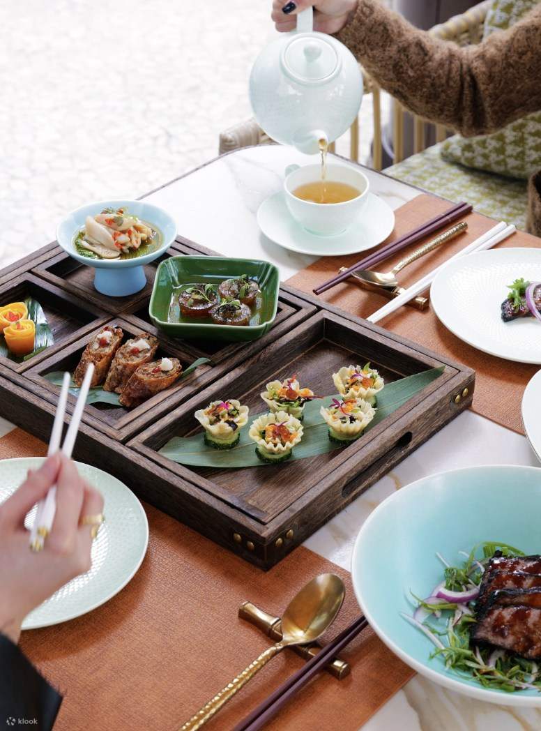 Island Shangri-La Hong Kong | Ming Pavilion | Dim sum-menu, avondmenu ...