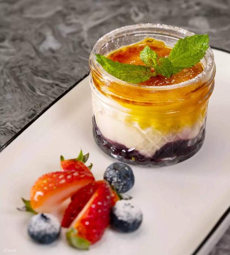 【Central Afternoon Tea 2022】Fast Gourmet French 3-Layers Afternoon Tea ...