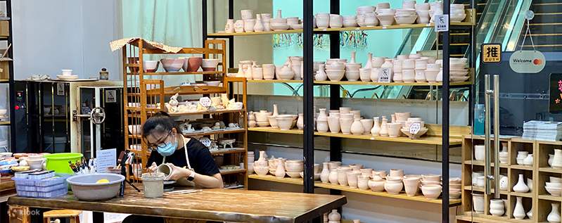 Ceramic and Pottery Workshop in Orchard Gateway or JCube - Klook Singapore
