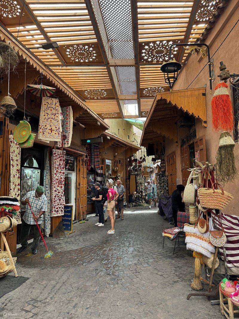 Marrakech Heritage: Madrasa Ben Youssef, Secret Garden & Medina Tour - Klook Estados Unidos