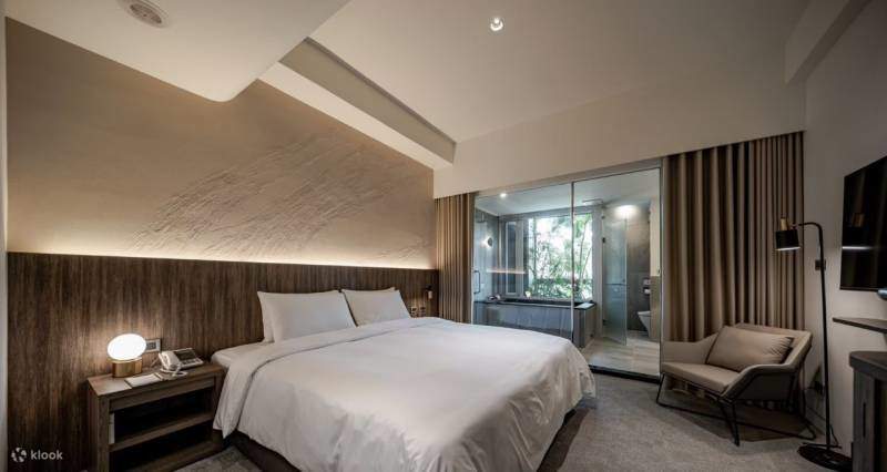 Jiaoxi Guanxiang Spring Hotel - Spring SPA & Hot Spring House Bath ...