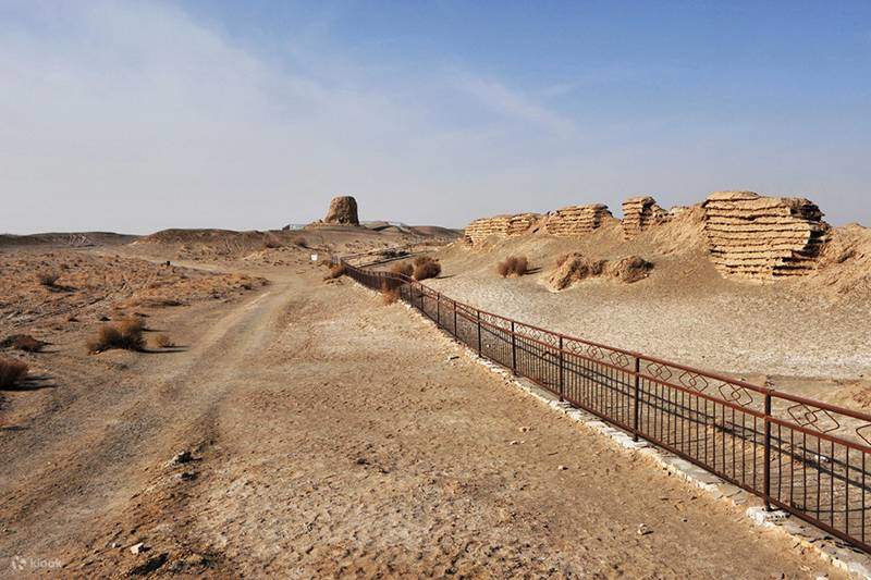 Dunhuang Private Guided Day Tour: Yangguan Scenic Area, Yumen Pass, Han ...