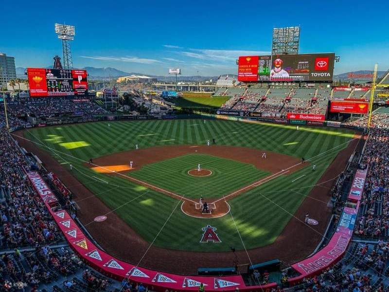 Pertandingan Baseball Los Angeles Angels di Angel Stadium - Klook Indonesia