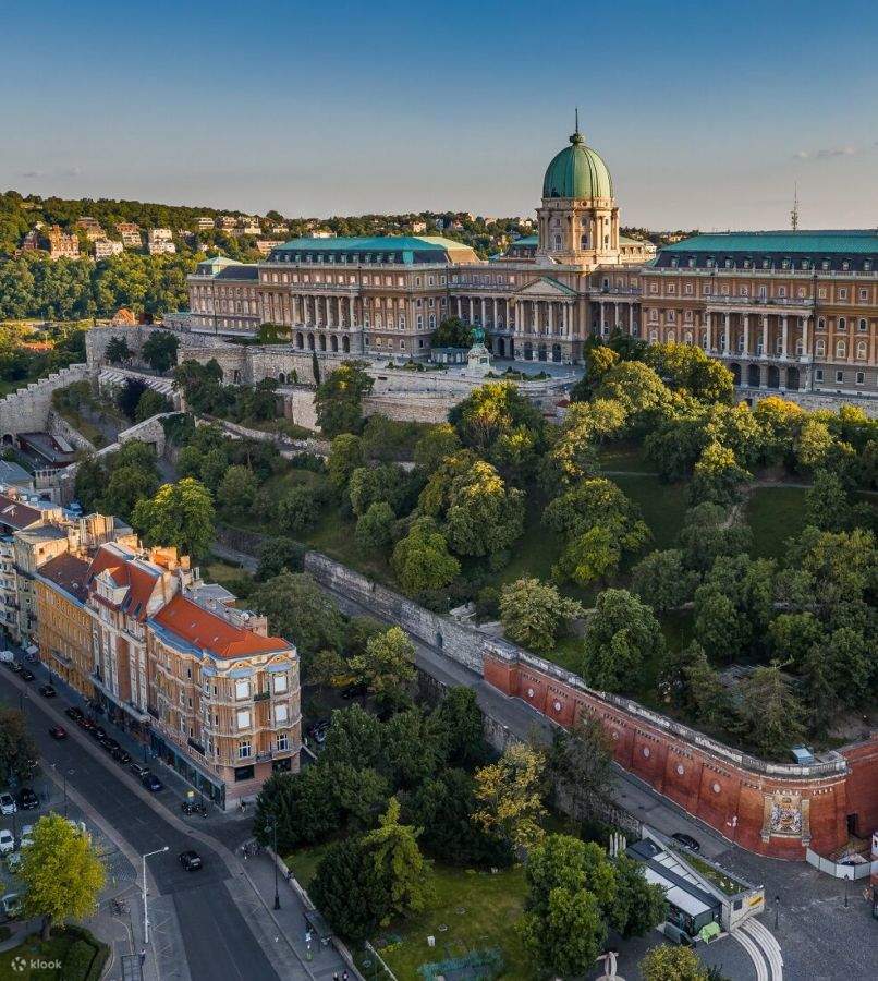 Explore Vienna, Budapest, and Gyor: Guided Full-Day Trip from Vienna ...