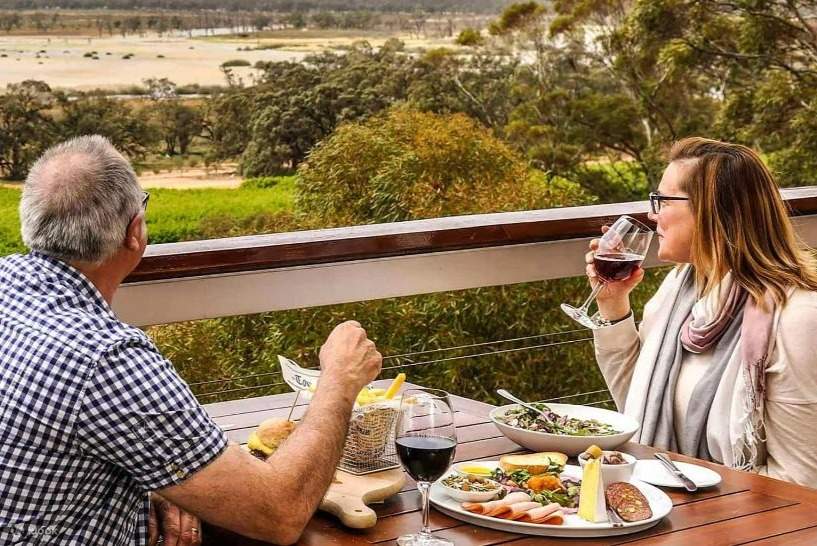 Wetlands Tour and Tasting Experiences at Banrock Station Winery - Klook ...