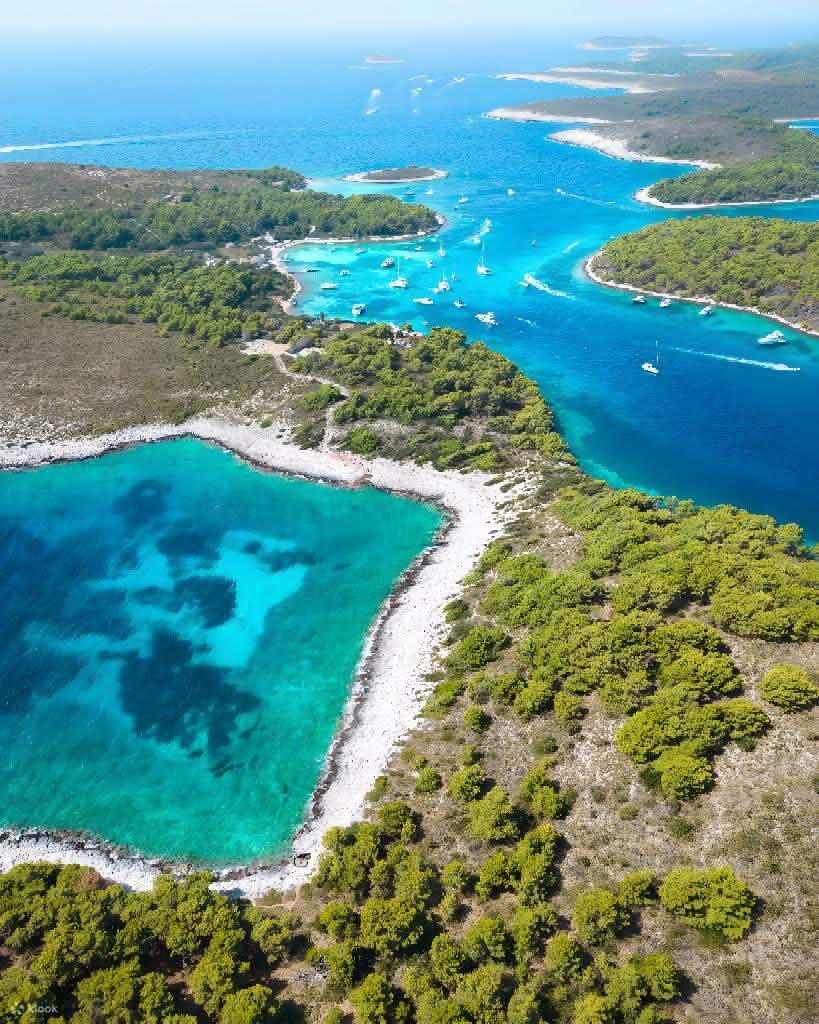 Tour per piccoli gruppi Bol-Hvar-Isole Pakleni & Šolta - Klook Stati Uniti