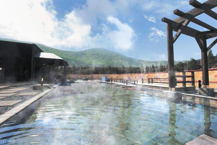 Hokkaido Join In Bus Trip with Jozankei Hot Spring - Klook
