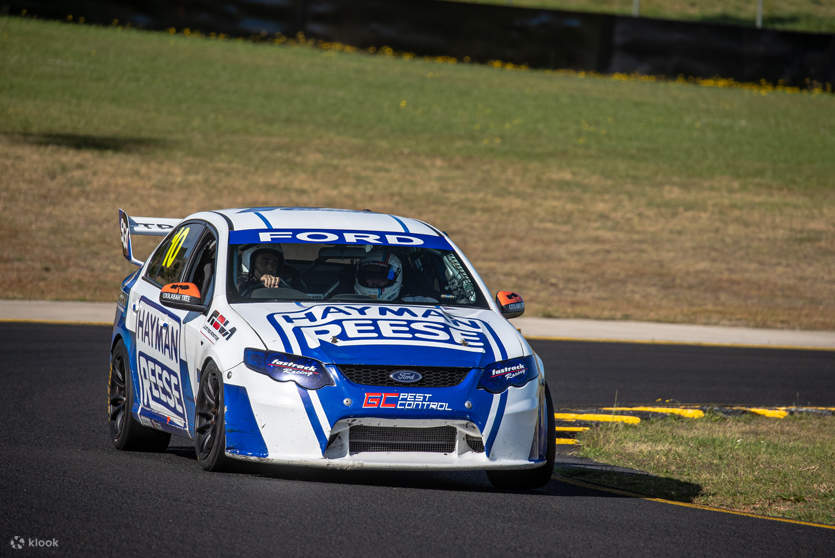 V8 Racecar Hot Lap & Driving Combo at Sandown Raceway - Klook Australia