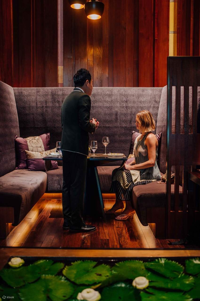 Sra Bua by Kiin-Kiin in Siam Kempinski Hotel Bangkok (One MICHELIN Star) - Klook