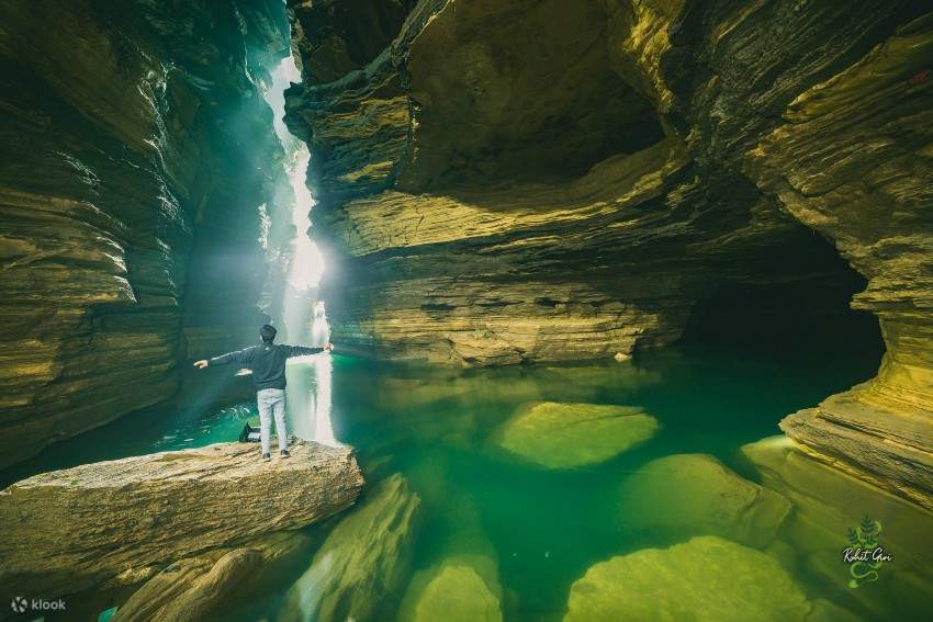 Pokhara: Water fall, Cave & Pagoda Hill Half Day Guided Tour - Klook