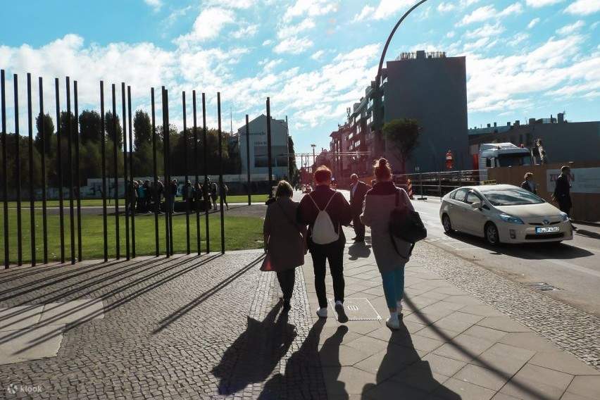 2-Hour Berlin Wall Walking Tour - Klook