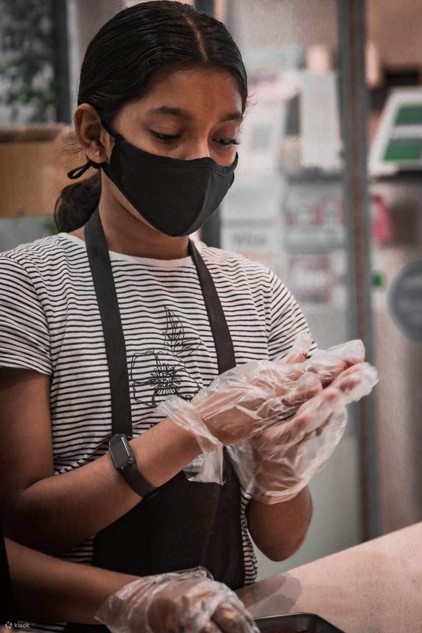 Everyday I'm Trufflin': Truffle Making Class - Klook
