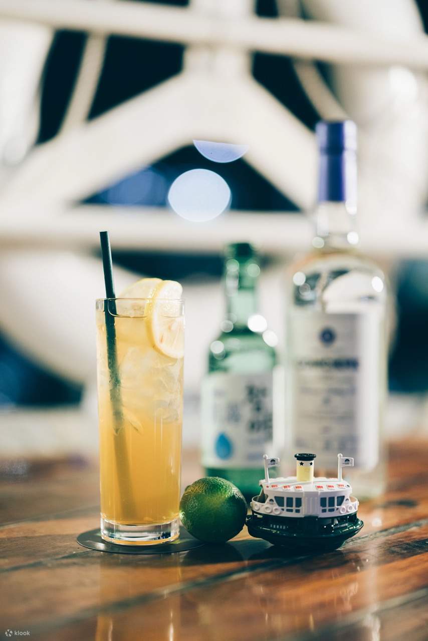 Star Ferry STAY BAR | Drink Package | Tsim Sha Tsui - Klook Singapore